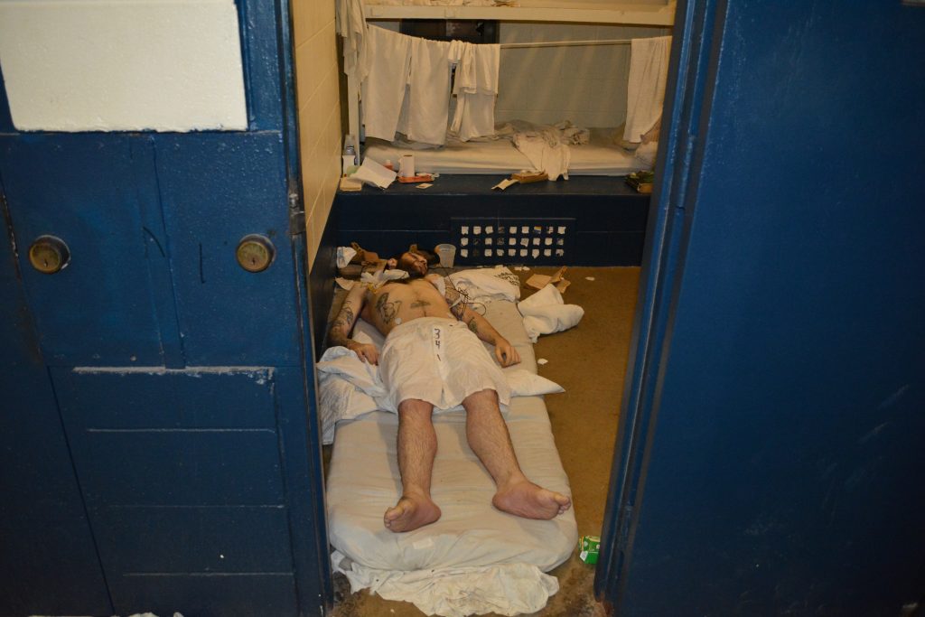 Suicidal Death by Ligature Strangulation - 3rd Eye Forensics lab Alabama